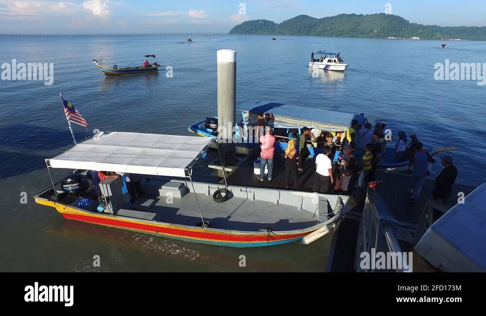 Go goods Stock Videos & Footage - HD and 4K Video Clips - Alamy