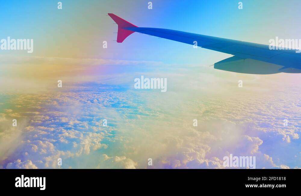 Flying wing aircraft Stock Videos & Footage - HD and 4K Video Clips - Alamy