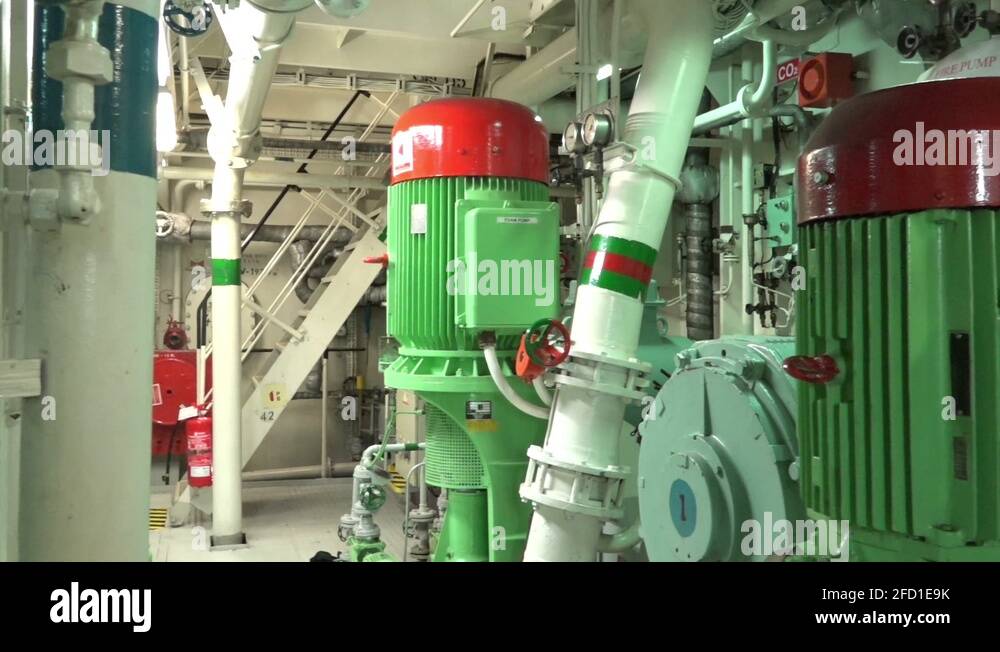 Steam tanker Stock Videos & Footage - HD and 4K Video Clips - Alamy