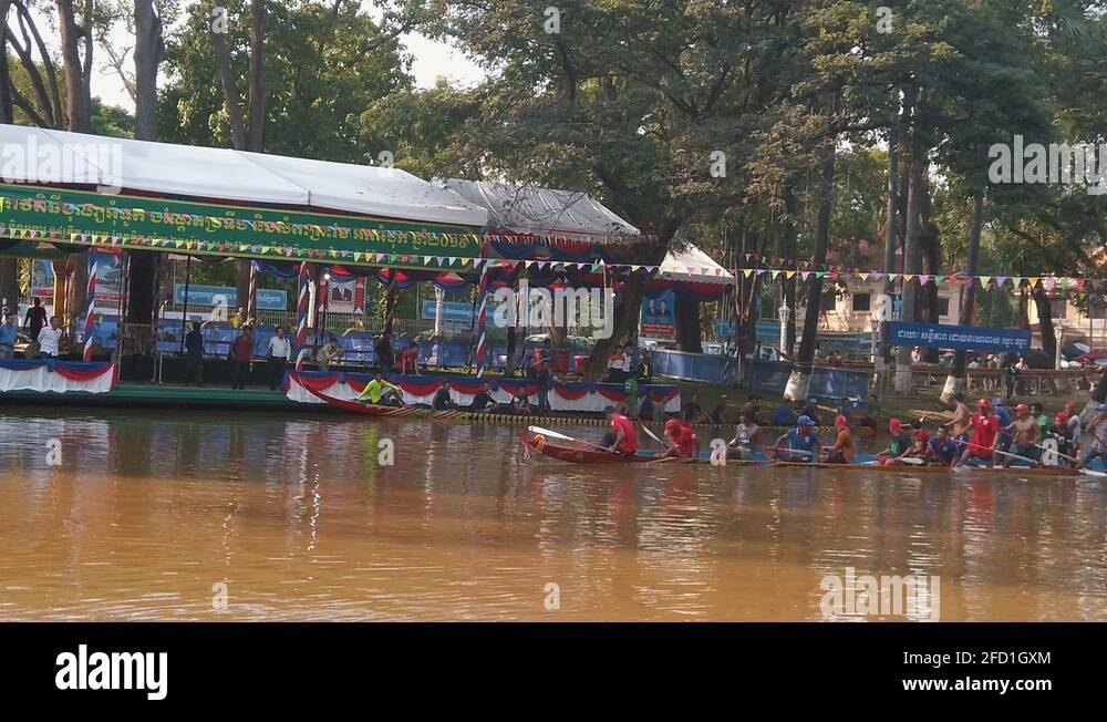 Canoe crew Stock Videos & Footage - HD and 4K Video Clips - Alamy
