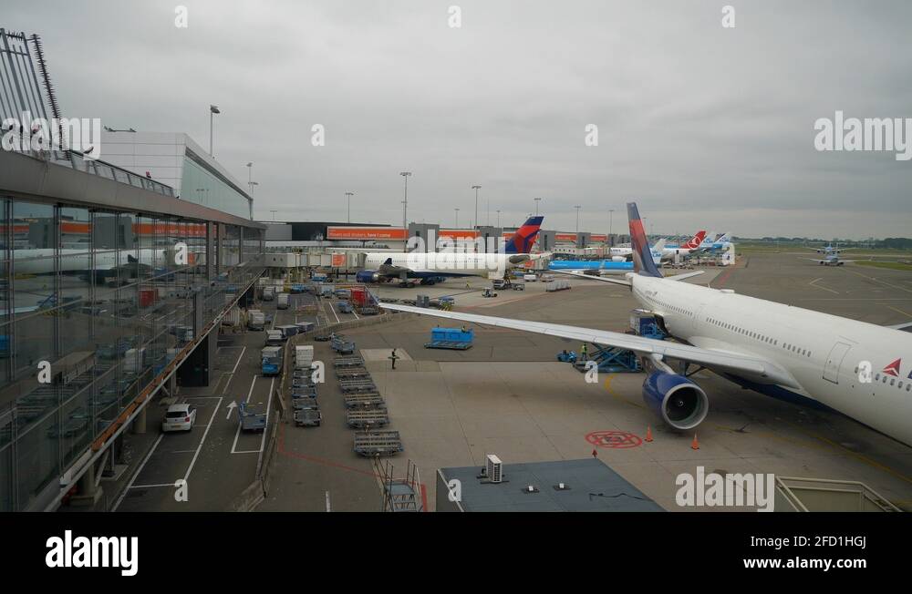 Amsterdam airport gate Stock Videos & Footage - HD and 4K Video Clips ...