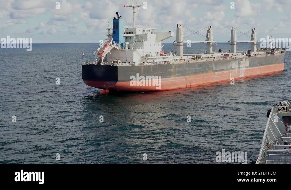 Handysize Stock Videos & Footage - HD and 4K Video Clips - Alamy