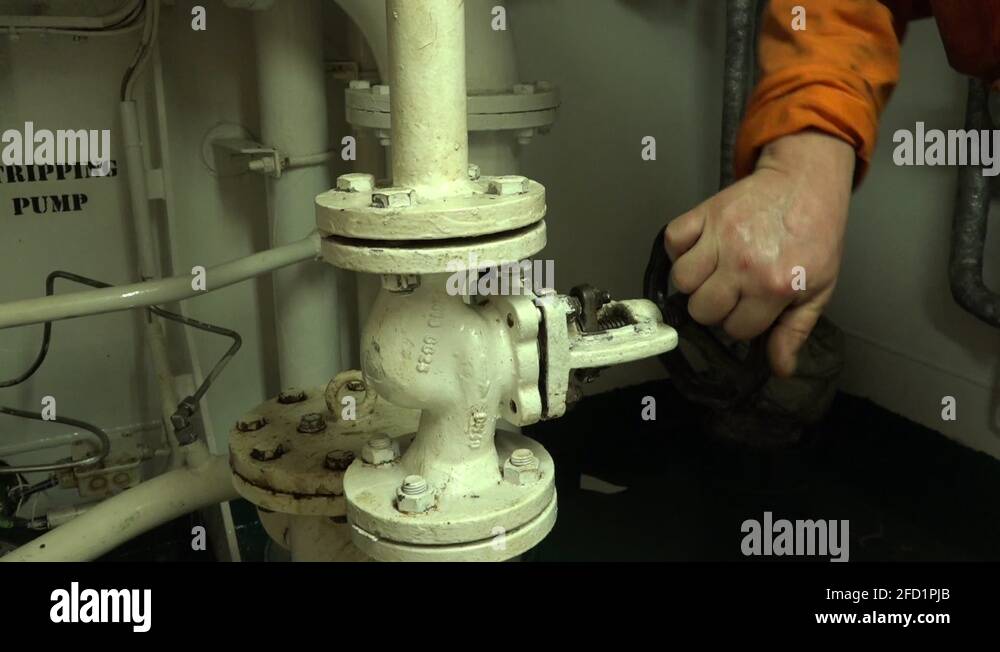 Pipe valve Stock Videos & Footage - HD and 4K Video Clips - Alamy