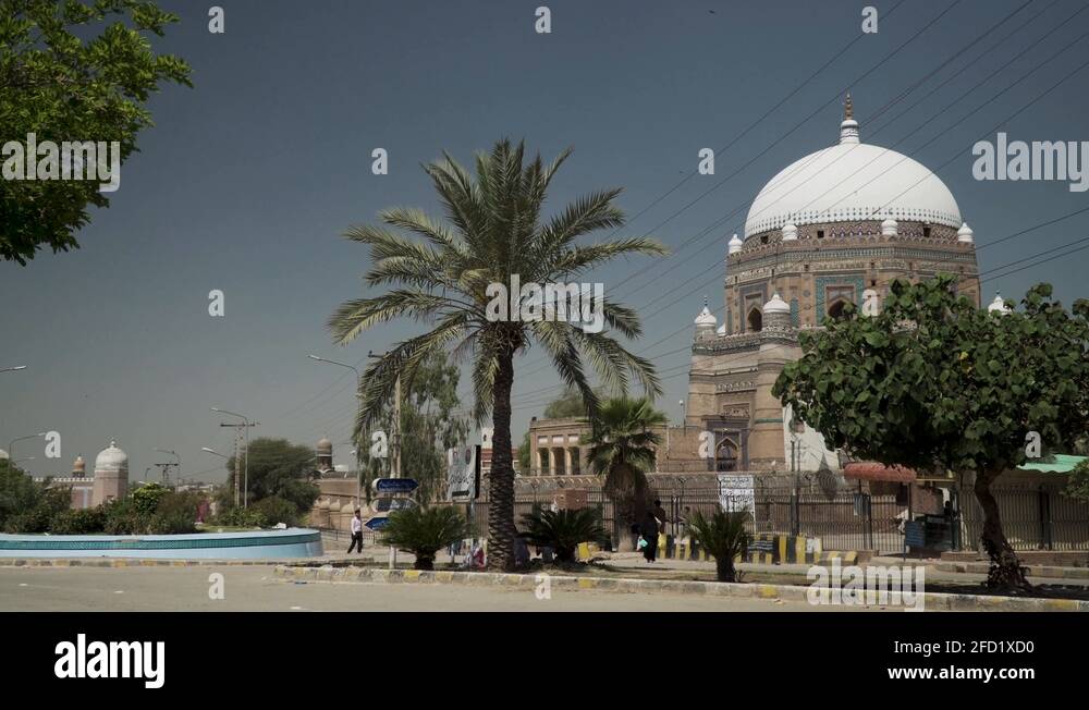 A street mosque Stock Videos & Footage - HD and 4K Video Clips - Alamy