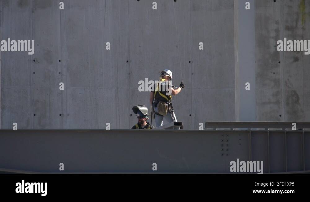 Vertical rigging Stock Videos & Footage - HD and 4K Video Clips - Alamy