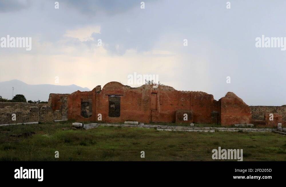 Pompeii ruin house Stock Videos & Footage - HD and 4K Video Clips - Alamy