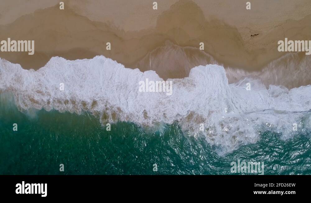 Stunning Backwash Waves Crashing Up On The Beach, Vibrant HD ...