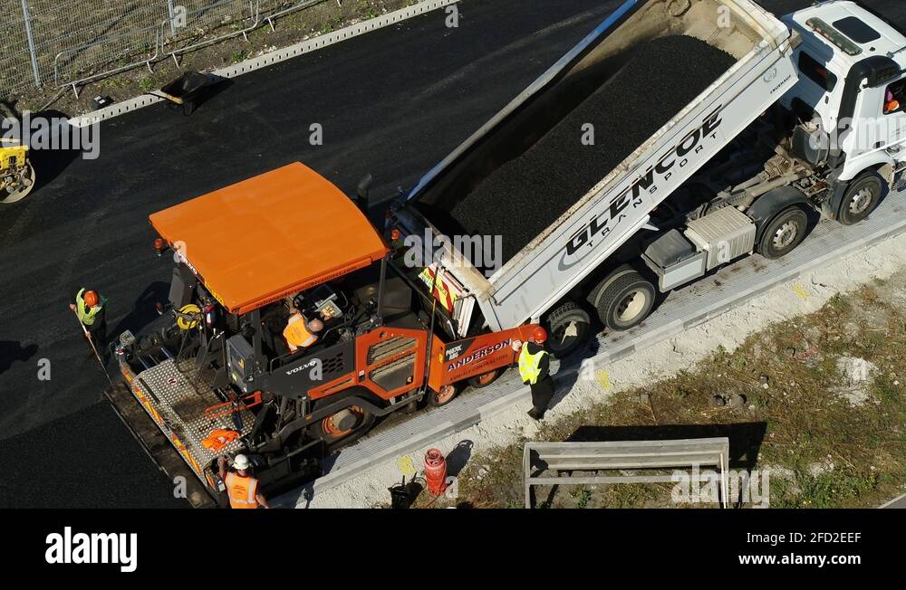 Tarmac tipper Stock Videos & Footage - HD and 4K Video Clips - Alamy