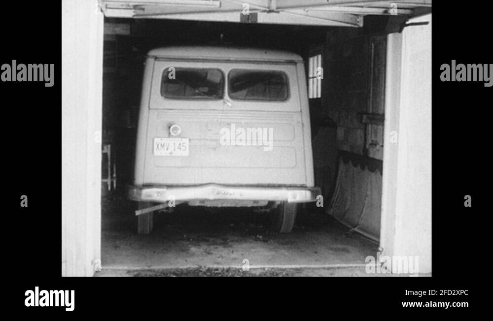1960s house garage Stock Videos & Footage - HD and 4K Video Clips - Alamy