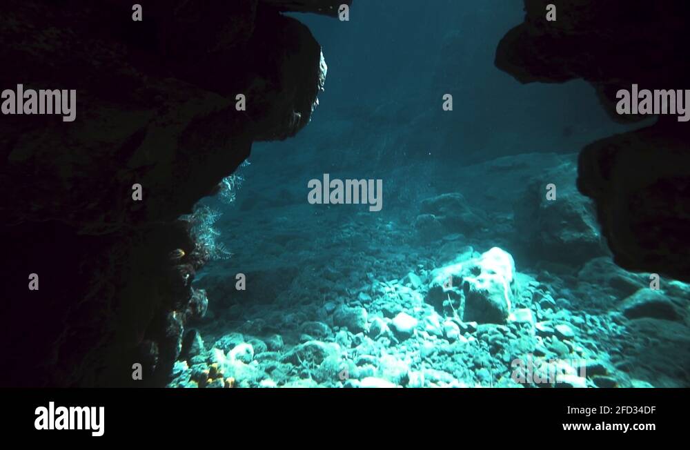 Sunken building Stock Videos & Footage - HD and 4K Video Clips - Alamy