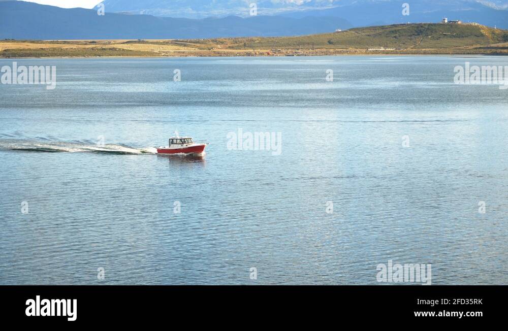 Isolation background Stock Videos & Footage - HD and 4K Video Clips - Alamy