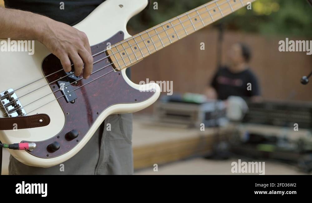 Busker spain Stock Videos & Footage - HD and 4K Video Clips - Alamy