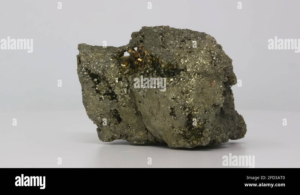 Iron crystal Stock Videos & Footage - HD and 4K Video Clips - Alamy