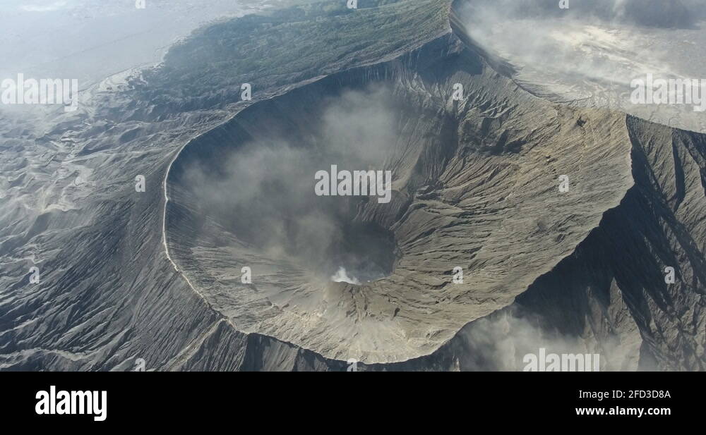 Balinese volcano Stock Videos & Footage - HD and 4K Video Clips - Alamy