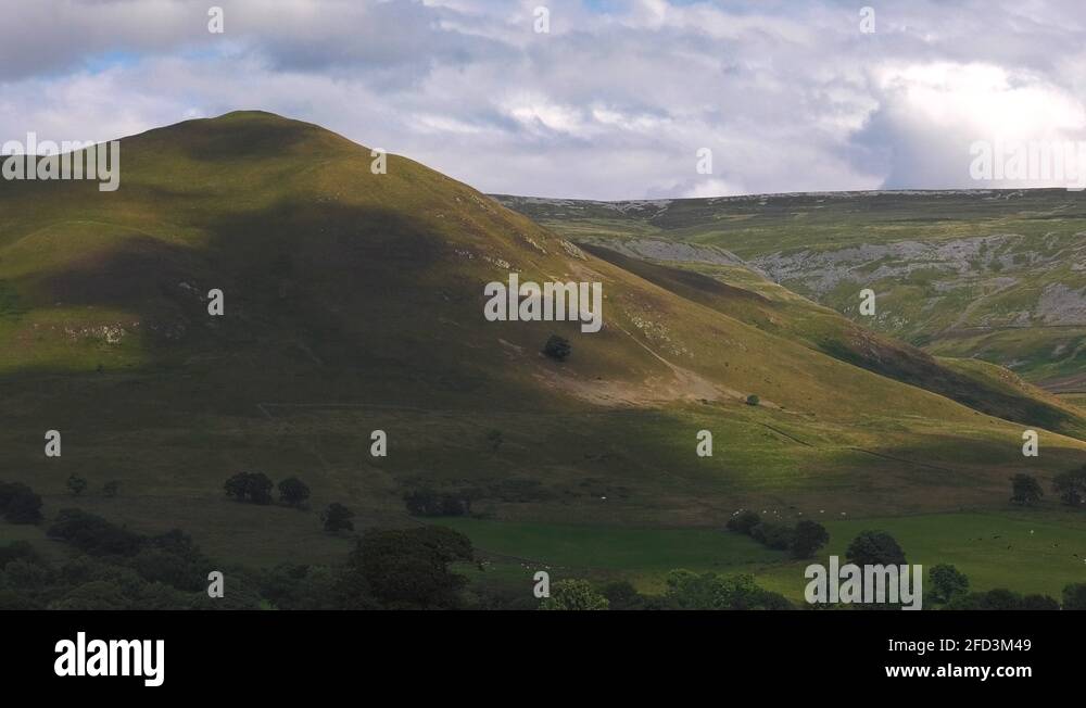 Pennine pennines Stock Videos & Footage - HD and 4K Video Clips - Alamy