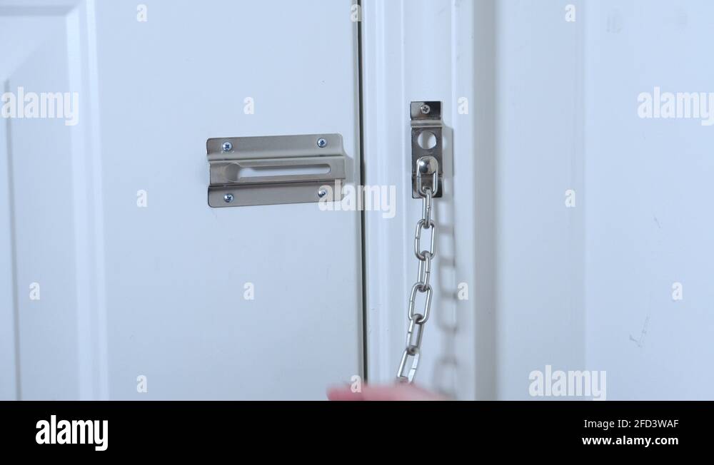 Link lock Stock Videos & Footage - HD and 4K Video Clips - Alamy