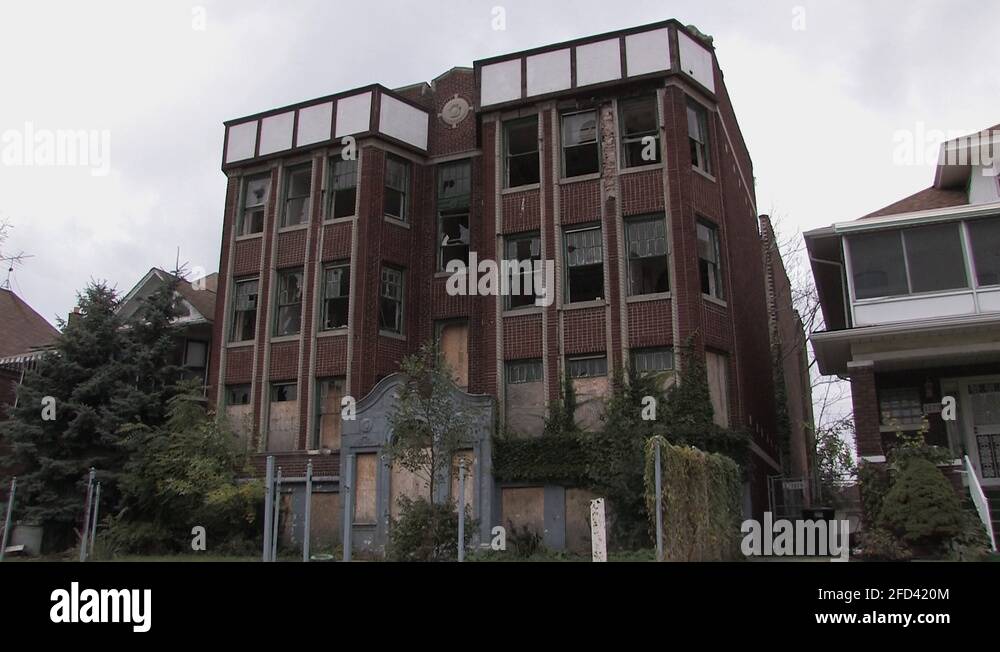 Rotten building Stock Videos & Footage - HD and 4K Video Clips - Alamy