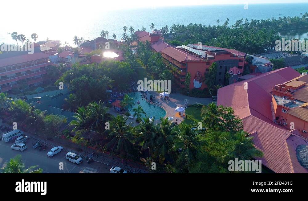 Ariel pool Stock Videos & Footage - HD and 4K Video Clips - Alamy