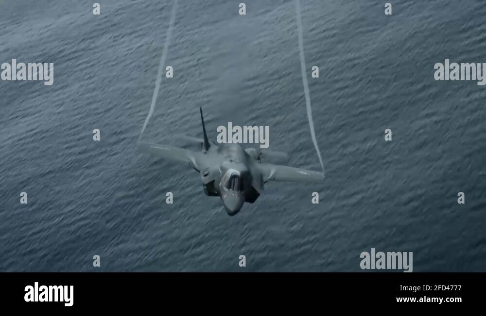 Lockheed Martin F-35 Lightning II Flies and Wings cuts air. Supersonic ...