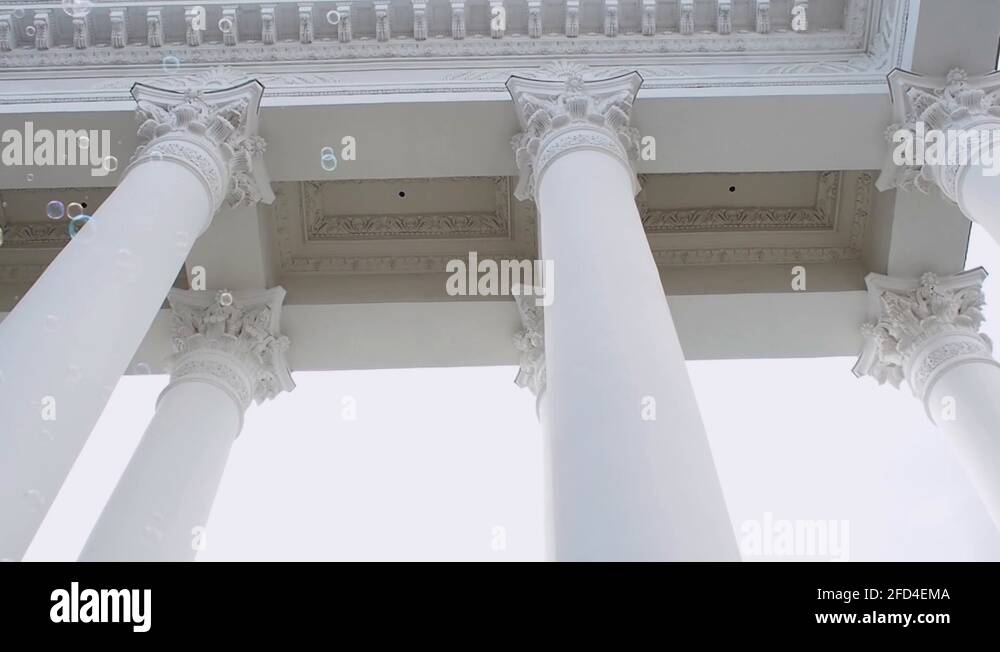 Portico with columns Stock Videos & Footage - HD and 4K Video Clips - Alamy