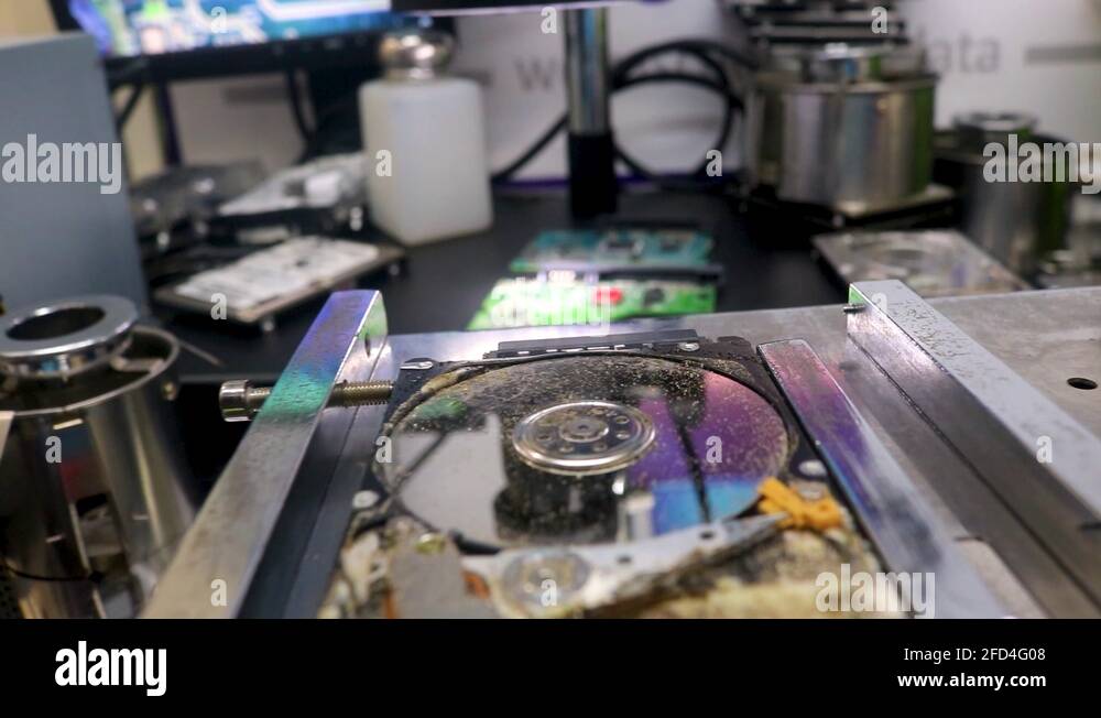 Dusty hard drive Stock Videos & Footage - HD and 4K Video Clips - Alamy