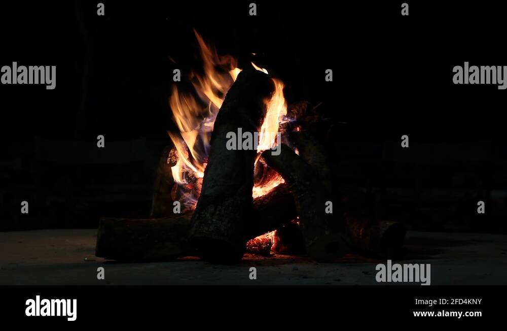 Night campfire lodge Stock Videos & Footage - HD and 4K Video Clips - Alamy