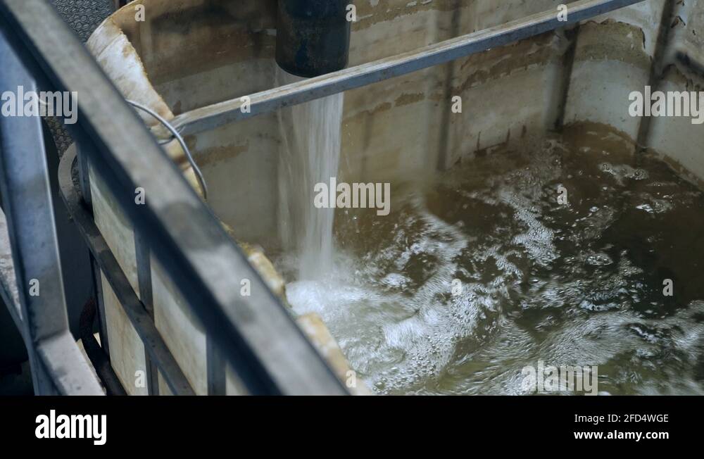 Ibc container Stock Videos & Footage - HD and 4K Video Clips - Alamy