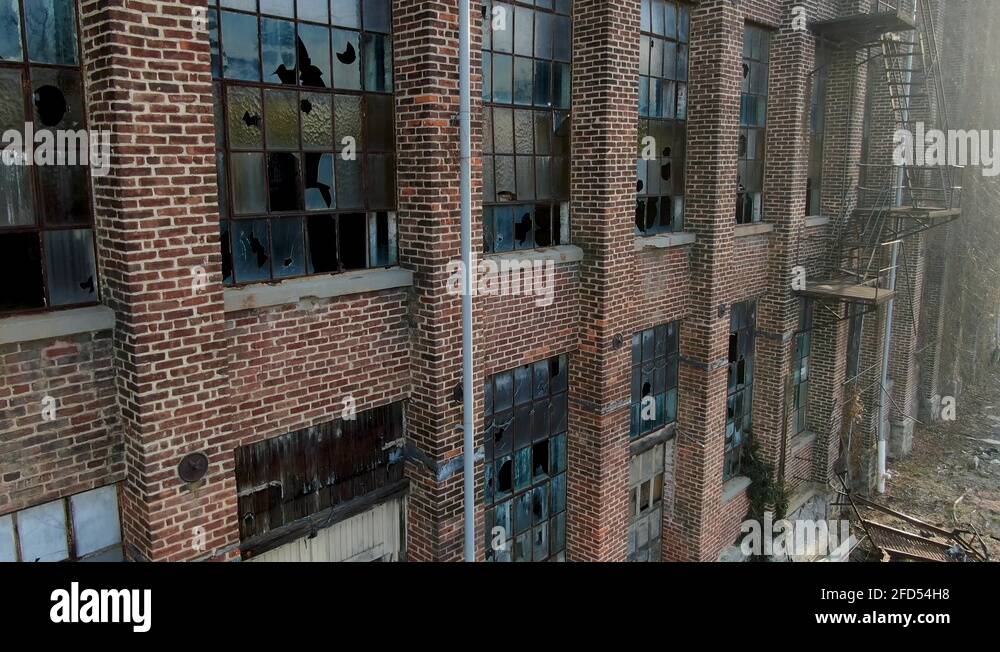 Rundown community building Stock Videos & Footage - HD and 4K Video ...