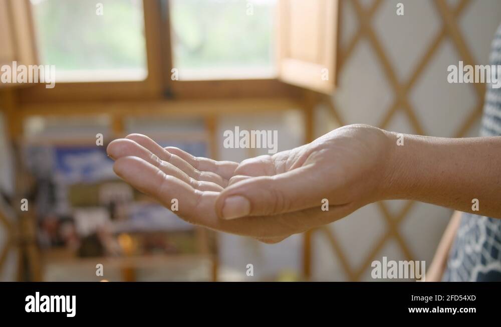 Hand crystal healing stones Stock Videos & Footage - HD and 4K Video ...