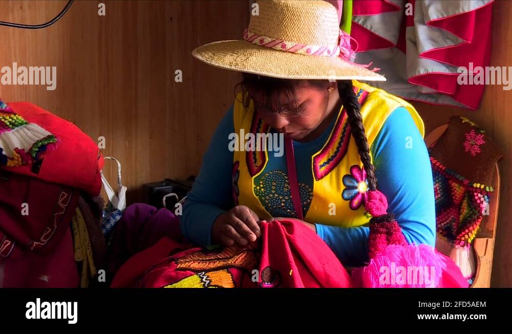 Indigenous aymara Stock Videos & Footage - HD and 4K Video Clips - Alamy