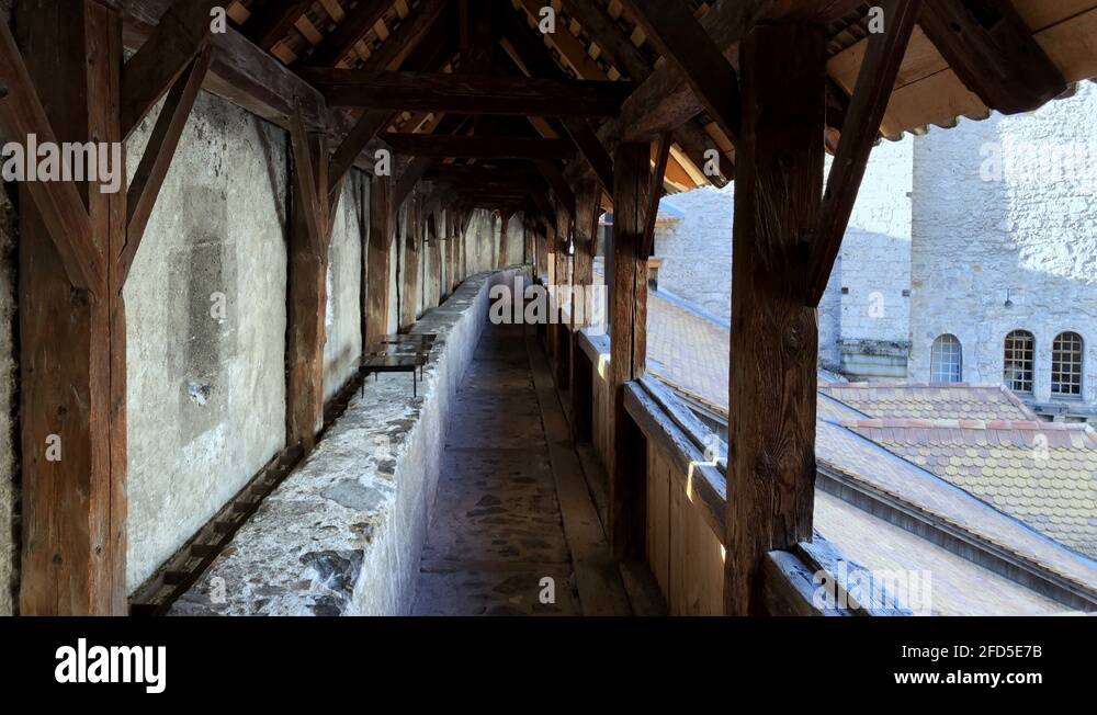 Roof overhang Stock Videos & Footage - HD and 4K Video Clips - Alamy