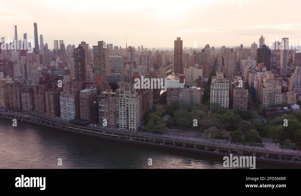 Concrete canyons Stock Videos & Footage - HD and 4K Video Clips - Alamy