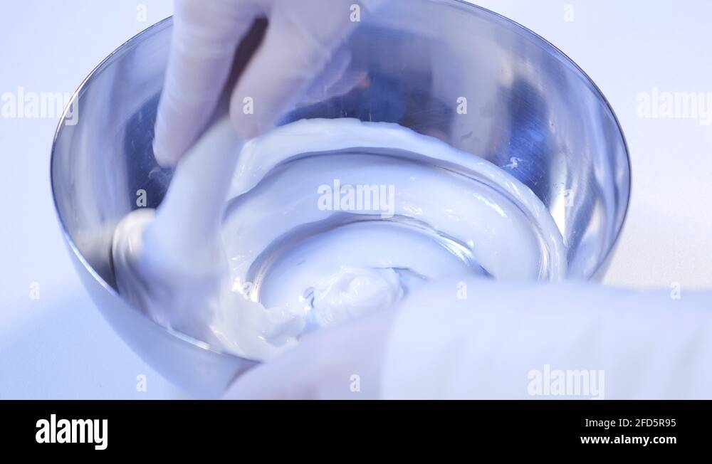 Pestle and powder Stock Videos & Footage - HD and 4K Video Clips - Alamy