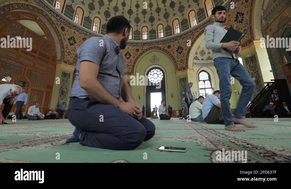 Muslims praying together hajj Stock Videos & Footage - HD and 4K Video ...