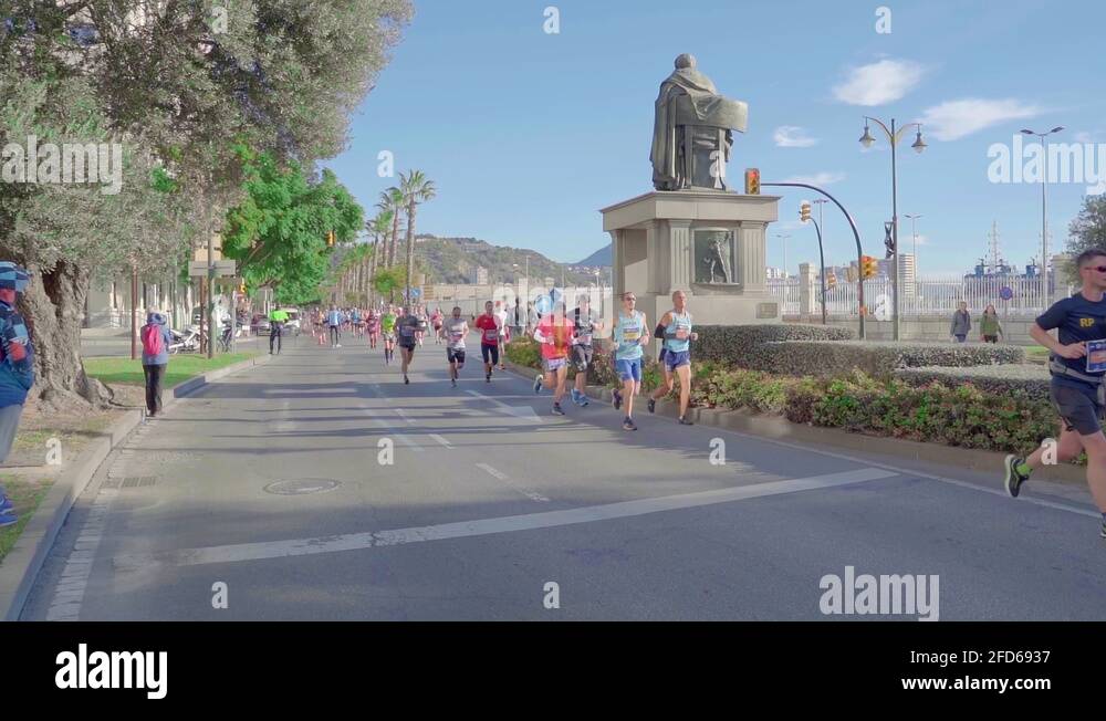 Statue of runners Stock Videos & Footage - HD and 4K Video Clips - Alamy