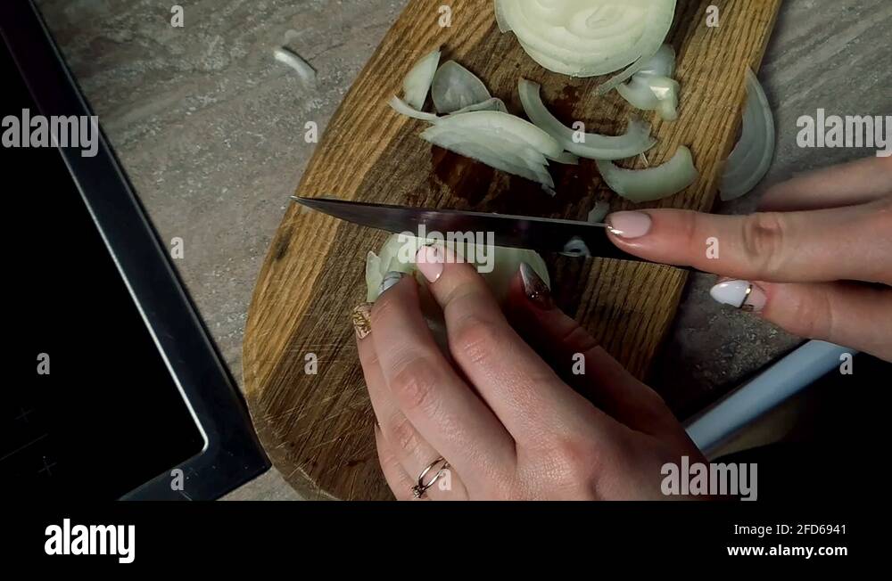 Slicing and dicing Stock Videos & Footage - HD and 4K Video Clips - Alamy