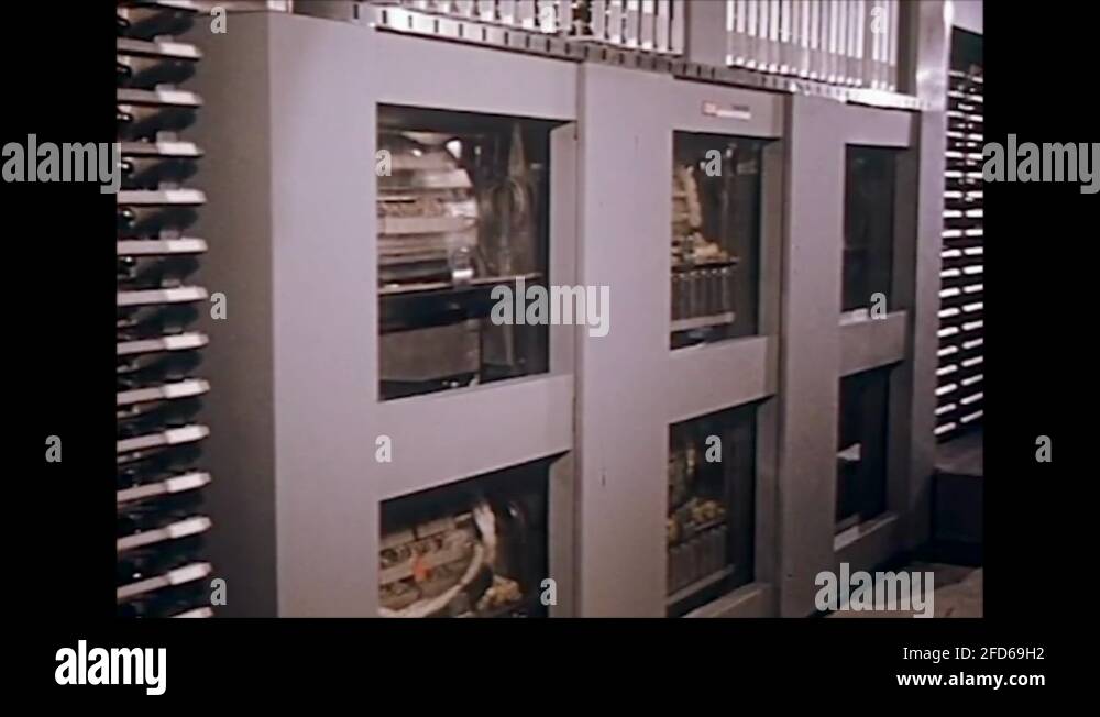 Old computer 1960s Stock Videos & Footage - HD and 4K Video Clips - Alamy