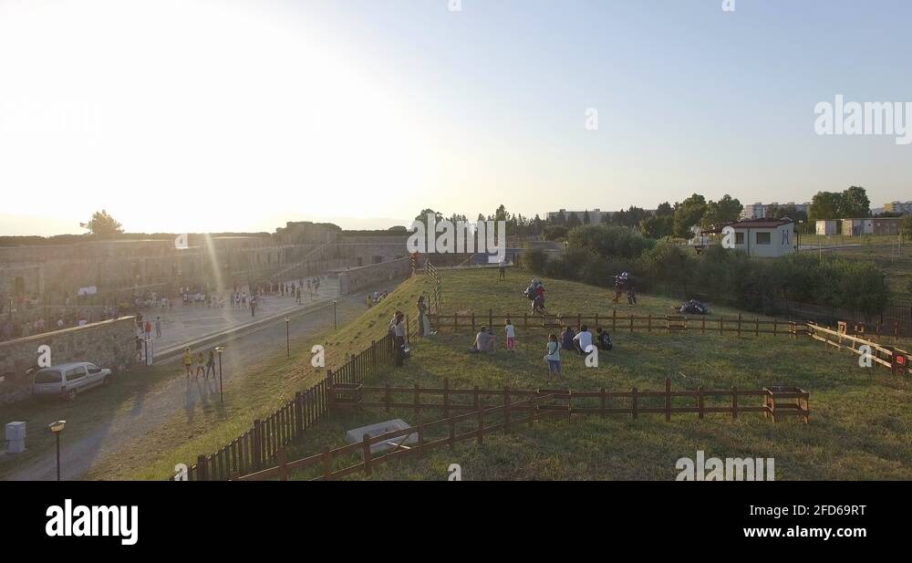Medieval fencing Stock Videos & Footage - HD and 4K Video Clips - Alamy