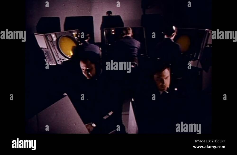 1950s Control Room Radar ICMB Missile Lauch Detect Cold War Vintage ...