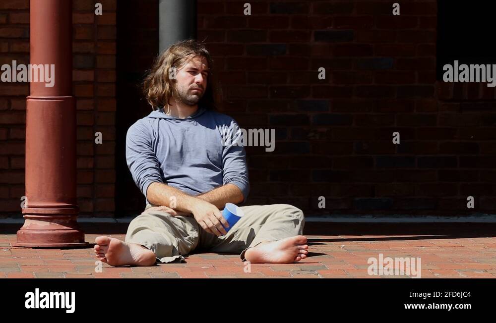 Drunkards Stock Videos & Footage - HD and 4K Video Clips - Alamy