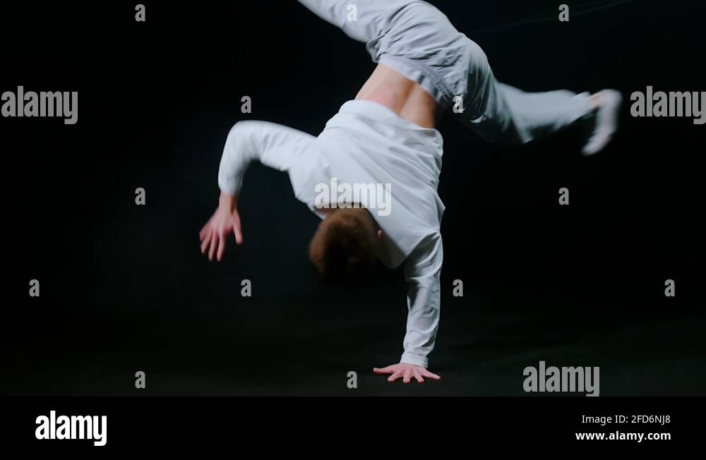 Break dance trick Stock Videos & Footage - HD and 4K Video Clips - Alamy