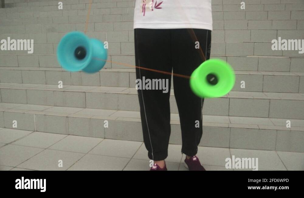 Diabolo playing Stock Videos & Footage - HD and 4K Video Clips - Alamy
