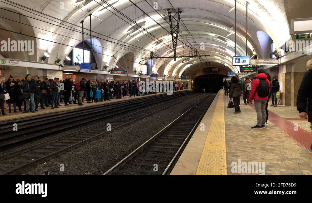 Rome metro subway Stock Videos & Footage - HD and 4K Video Clips - Alamy