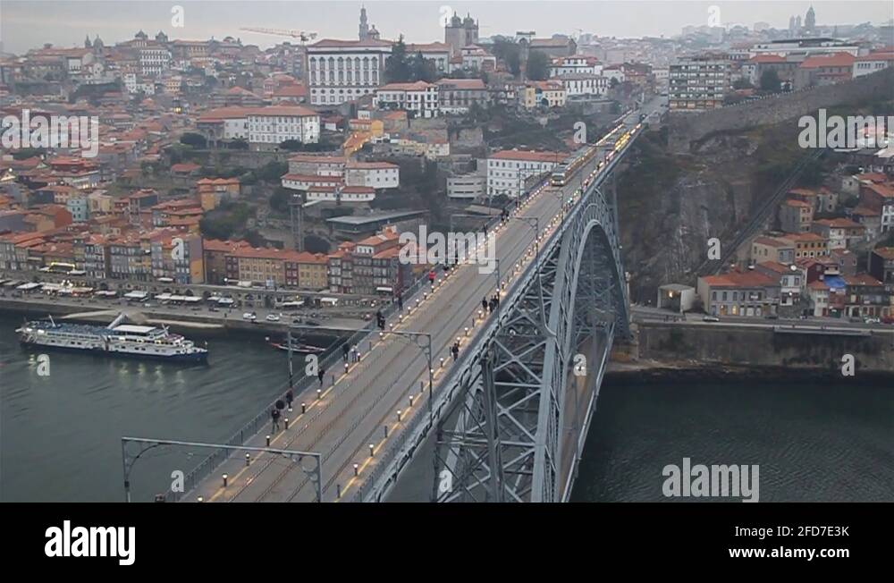 Luis bridge in porto Stock Videos & Footage - HD and 4K Video Clips - Alamy