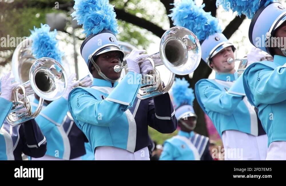 Light marching Stock Videos & Footage - HD and 4K Video Clips - Alamy