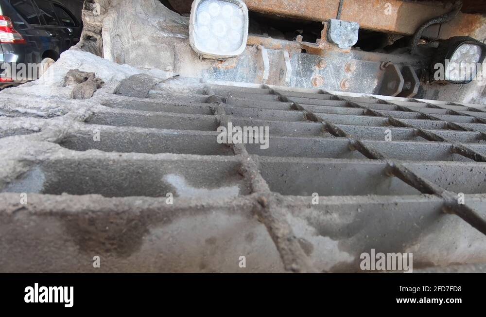 Mud platform Stock Videos & Footage - HD and 4K Video Clips - Alamy