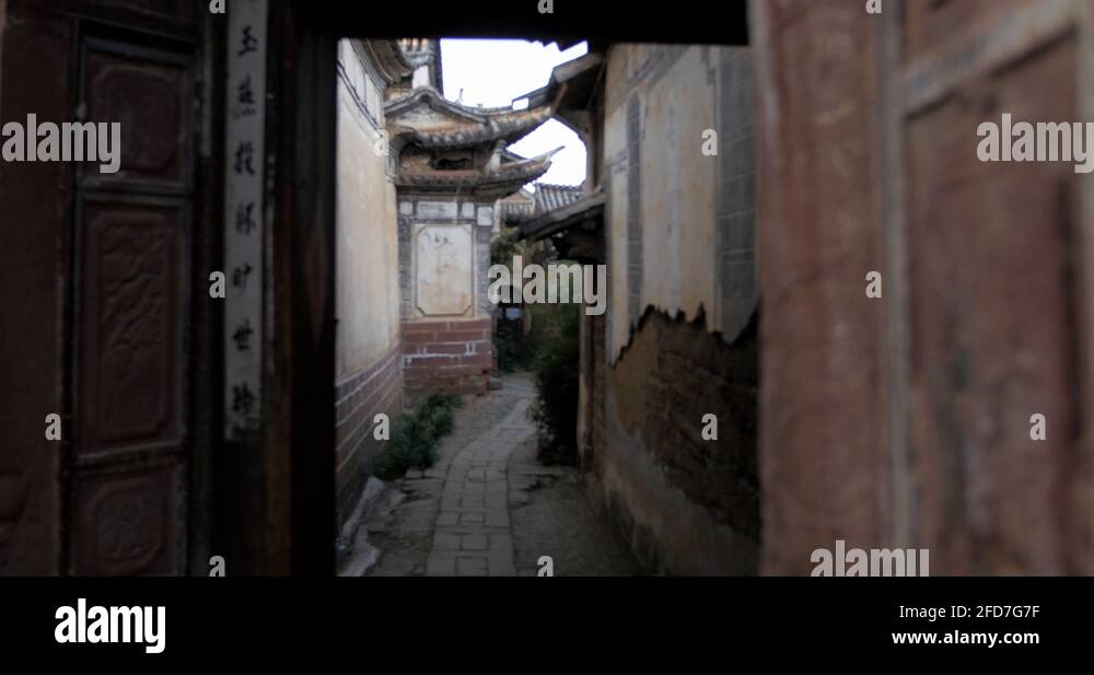 Chinese alleyway Stock Videos & Footage - HD and 4K Video Clips - Alamy