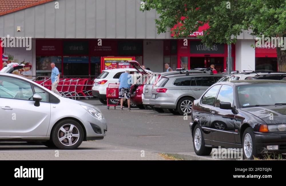 Loading parking lot Stock Videos & Footage - HD and 4K Video Clips - Alamy