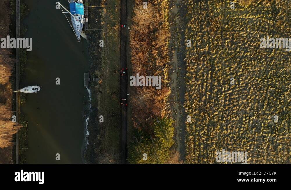 Running canal Stock Videos & Footage - HD and 4K Video Clips - Alamy