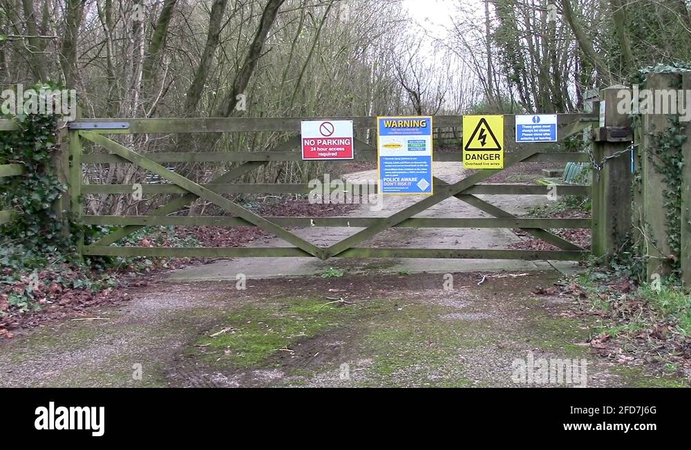 Gateway signs Stock Videos & Footage - HD and 4K Video Clips - Alamy